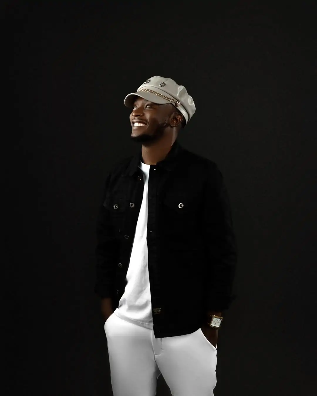 Walter Chilambo Lifts Hearts with Worship Single Moyo Wa Shukrani ...